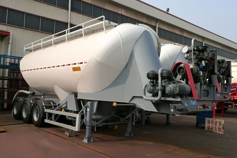 30cbm Cement Dry Bulk Pneumatic Tanker Trailer